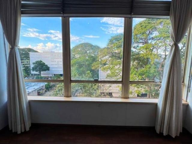 Não Perca: Apto Original 3 Quartos e 2 Salas na Melhor Quadra da 308 Sul