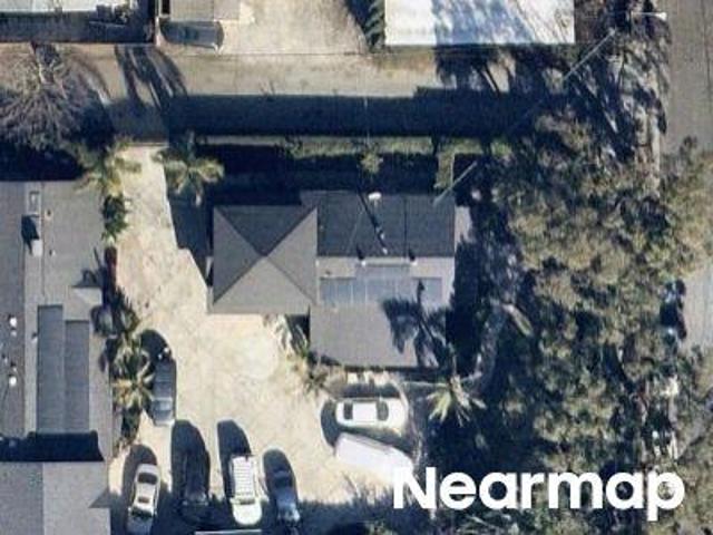 N Oak Ave