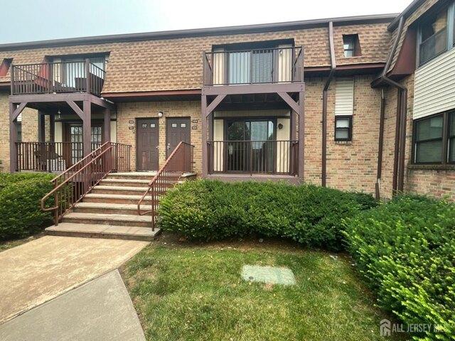 N Oaks Blvd, North Brunswick, Condo For Sale