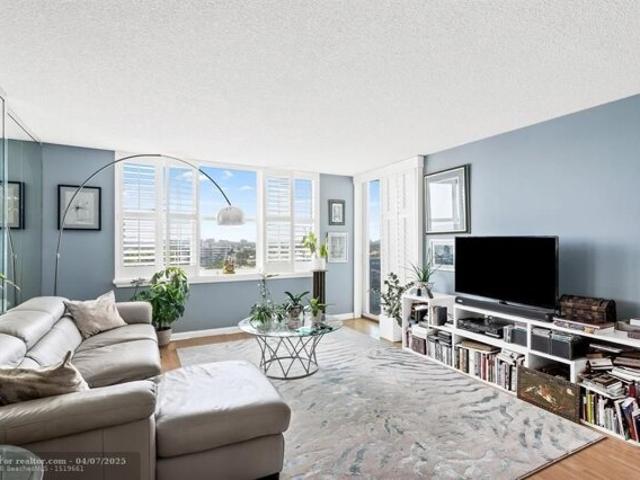 N Ocean Blvd Apt K, Fort Lauderdale, Condo For Sale