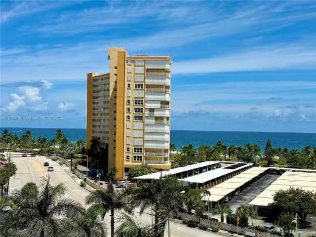 N Ocean Blvd, Pompano Beach, FL 33062