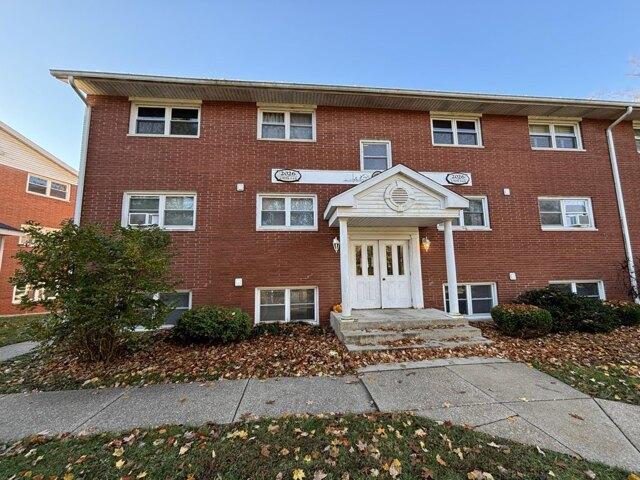 N Old Us Apt,niles, Condo For Sale