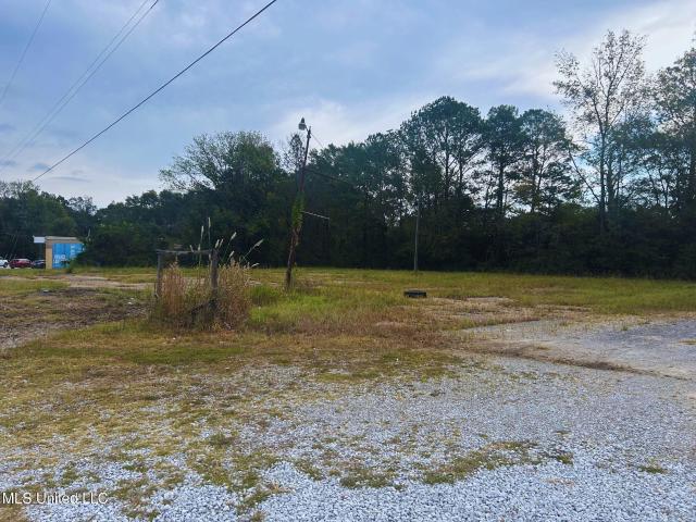 N Old Hwy 45, Lauderdale, MS 39335