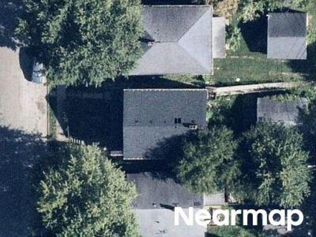 N Olney St