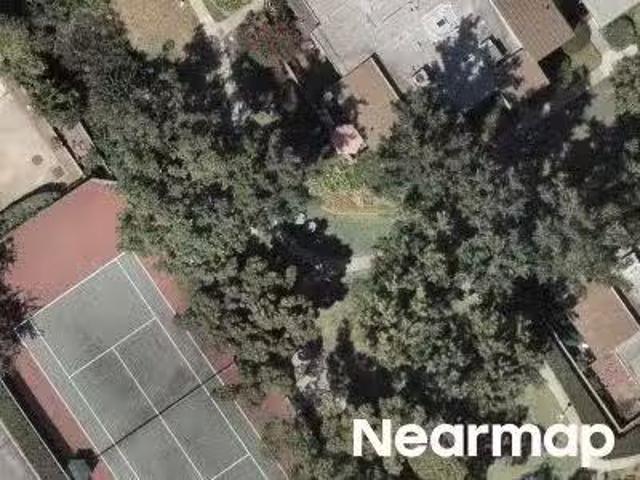N Orange Grove Blvd