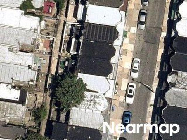 N Avondale St