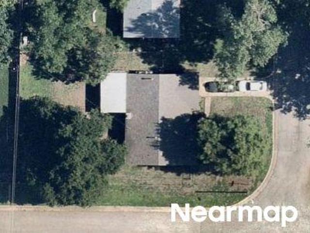 N Adams Ave