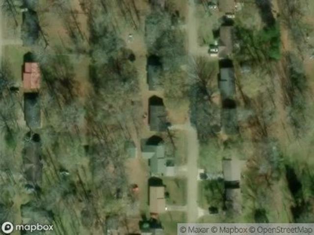 N Adams St