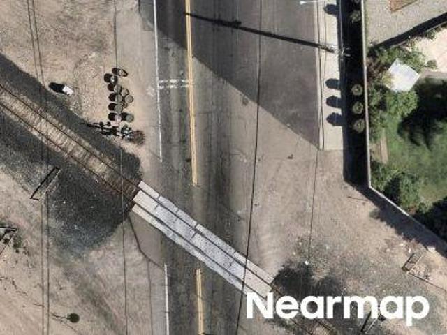 N Airport Way