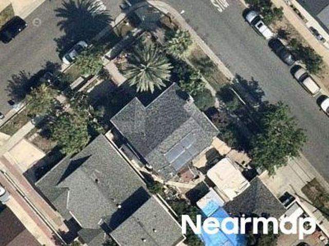 N Alexander St
