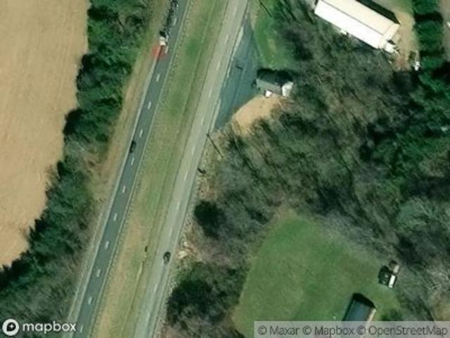 N Amherst Hwy