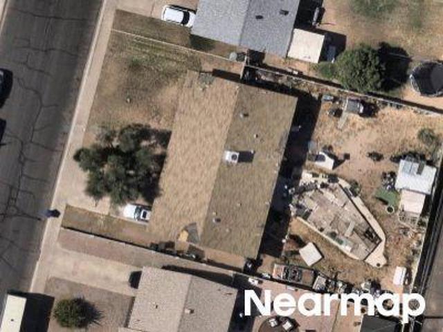 N Apache Dr