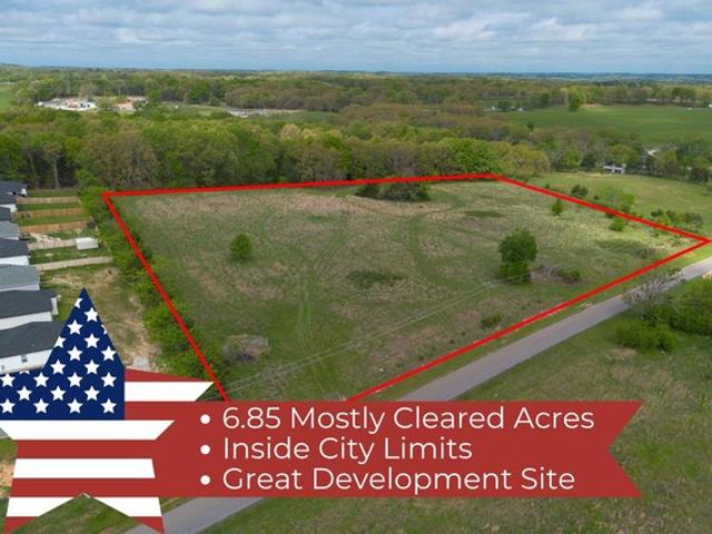 N Buffalo St, Marshfield, MO 65706