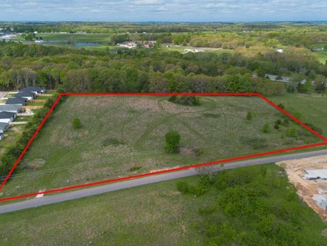 N Buffalo St, Marshfield, MO 65706