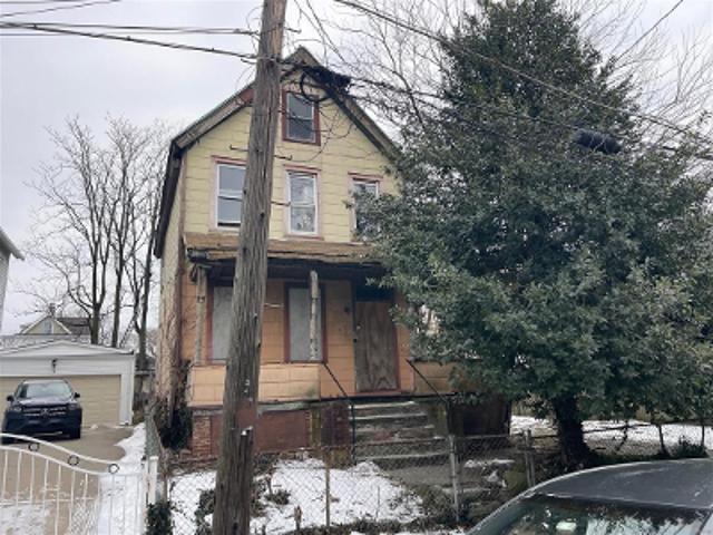 N Burgher Ave
