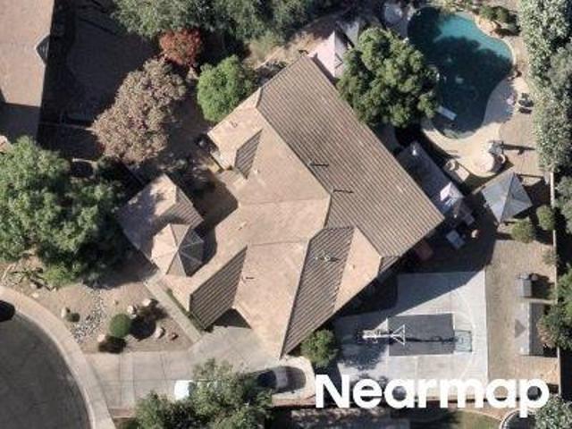 N Balboa Dr