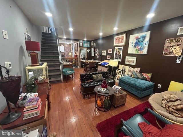 N Bancroft St, Philadelphia, Home For Sale
