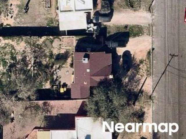 N Baxter Dr