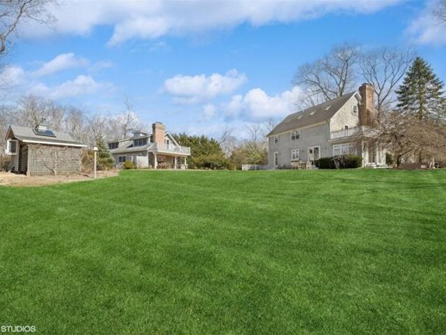 N Bayview Rd, Southold, Home For Sale
