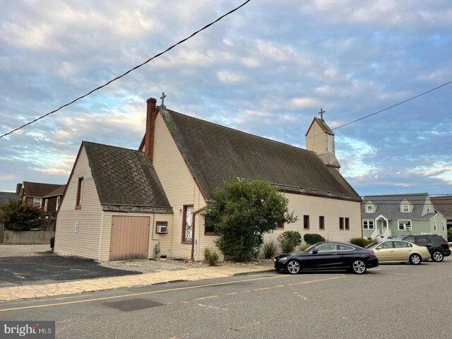 N Beach Ave, Beach Haven, Home For Sale
