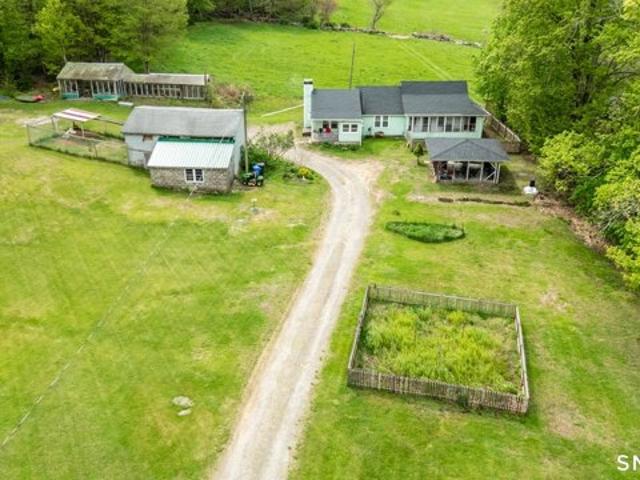 N Bear Hill Rd, Chaplin, Home For Sale