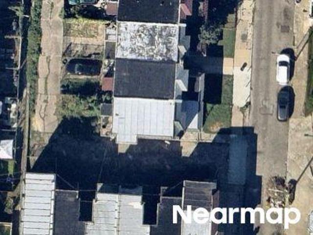 N Beechwood St