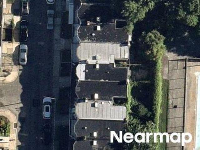 N Beechwood St