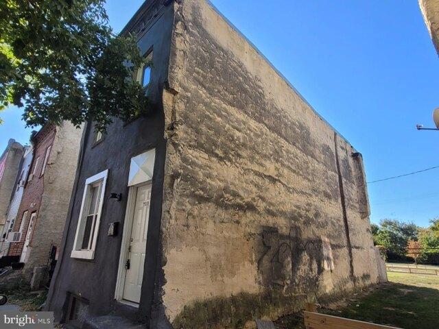 N Beechwood St, Philadelphia, Home For Sale