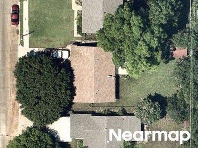 N Berry Rd