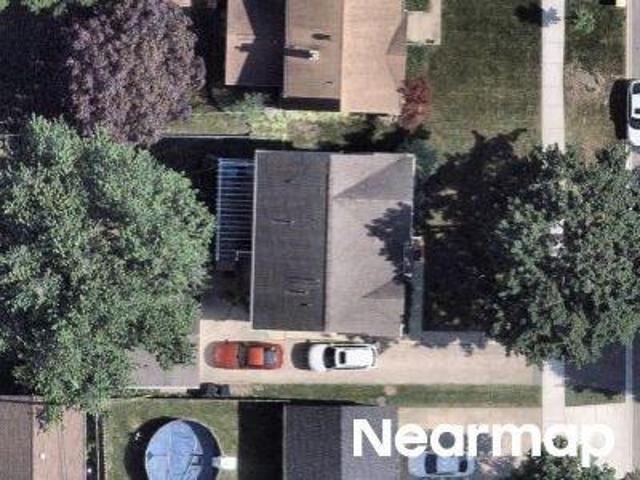 N Beverly Ln