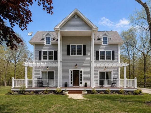 N Bog Rd, Edgartown, Home For Sale