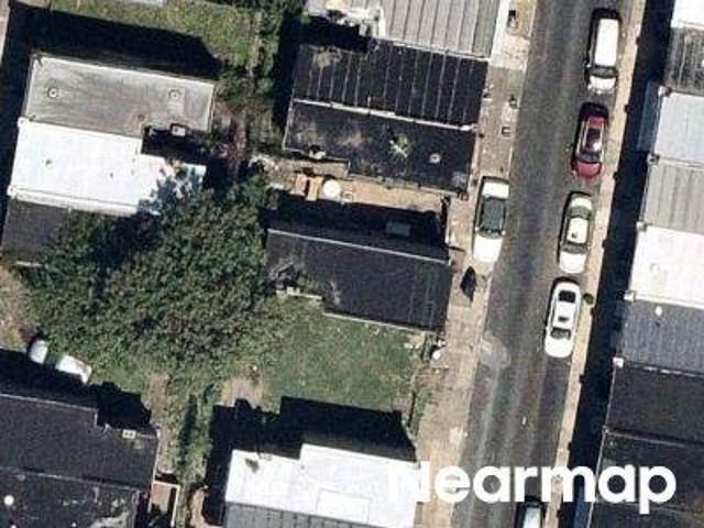 N Bonsall St