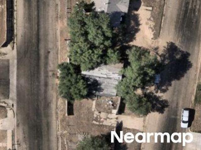 N Bowyer St