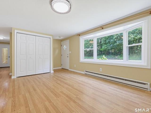 N Bridebrook Rd, East Lyme, Home For Sale