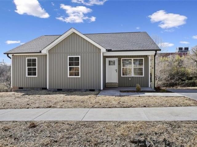 N Bridge St, Eden, Home For Sale