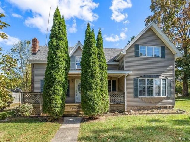 N Bridge St, Linden, Home For Sale