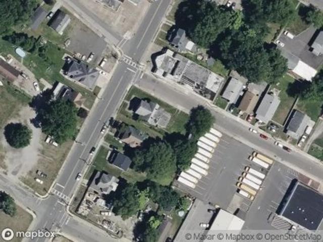 N Broad St