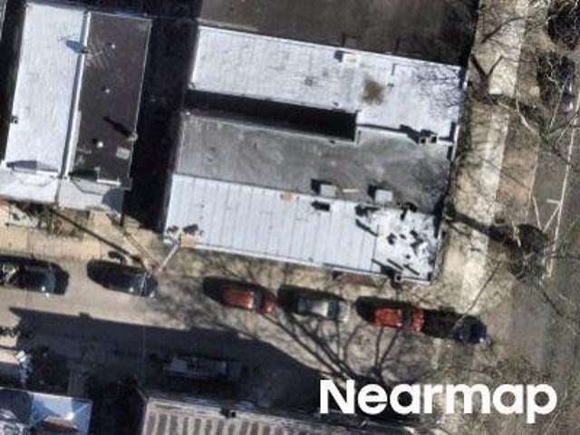 N Broad St