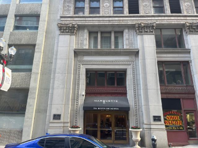 N Broadway Apt 1406