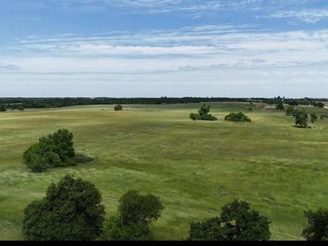 N Broadway Rd Unit 2, Guthrie, OK 73044