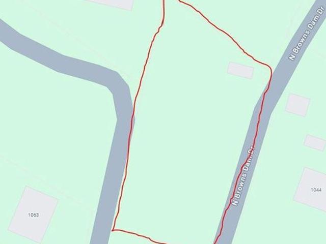 N Browns Dam Dr, New Oxford, PA 17350