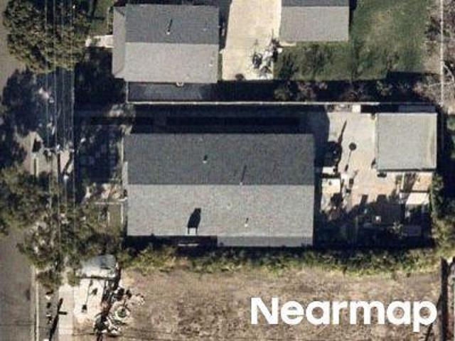 N Cypress St