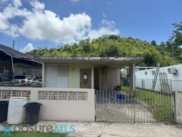 N Calle B, Juncos, Home For Sale