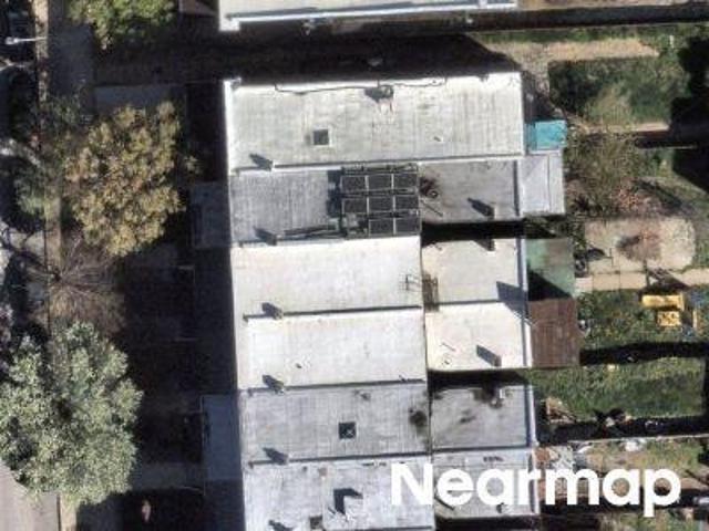 N Calvert St