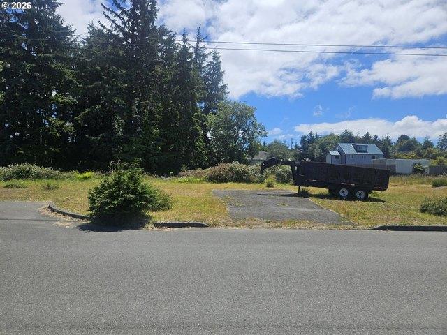 N Cammann St, Coos Bay, OR 97420
