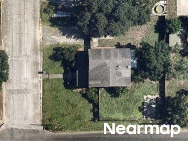 N Camp St