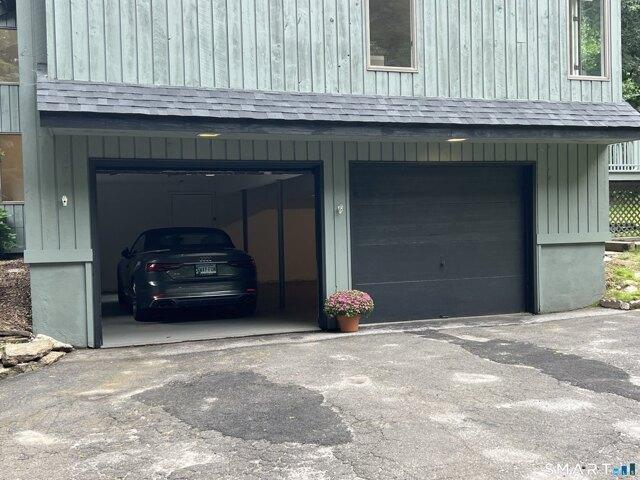 N Canton Rd, Simsbury, Home For Sale