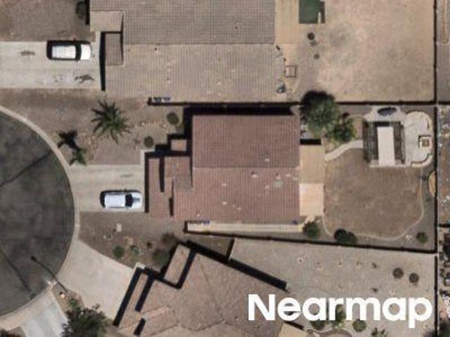 N Carmen Ave