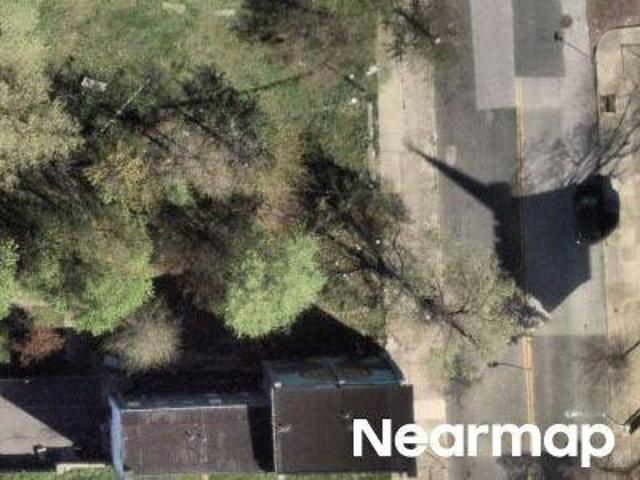 N Carey St