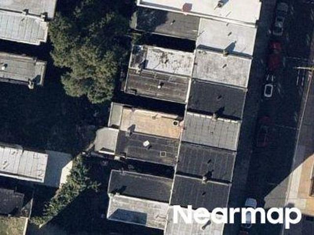 N Carlisle St